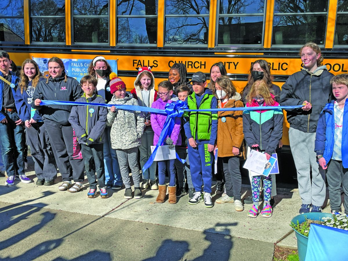 F.C. Schools Unveil 2 New Electric Buses - Falls Church News-Press Online