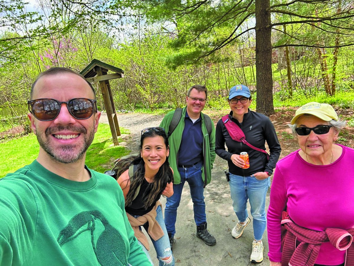 A Step Forward: Mayor Hardi Takes Office Hours Outdoors - Falls Church ...