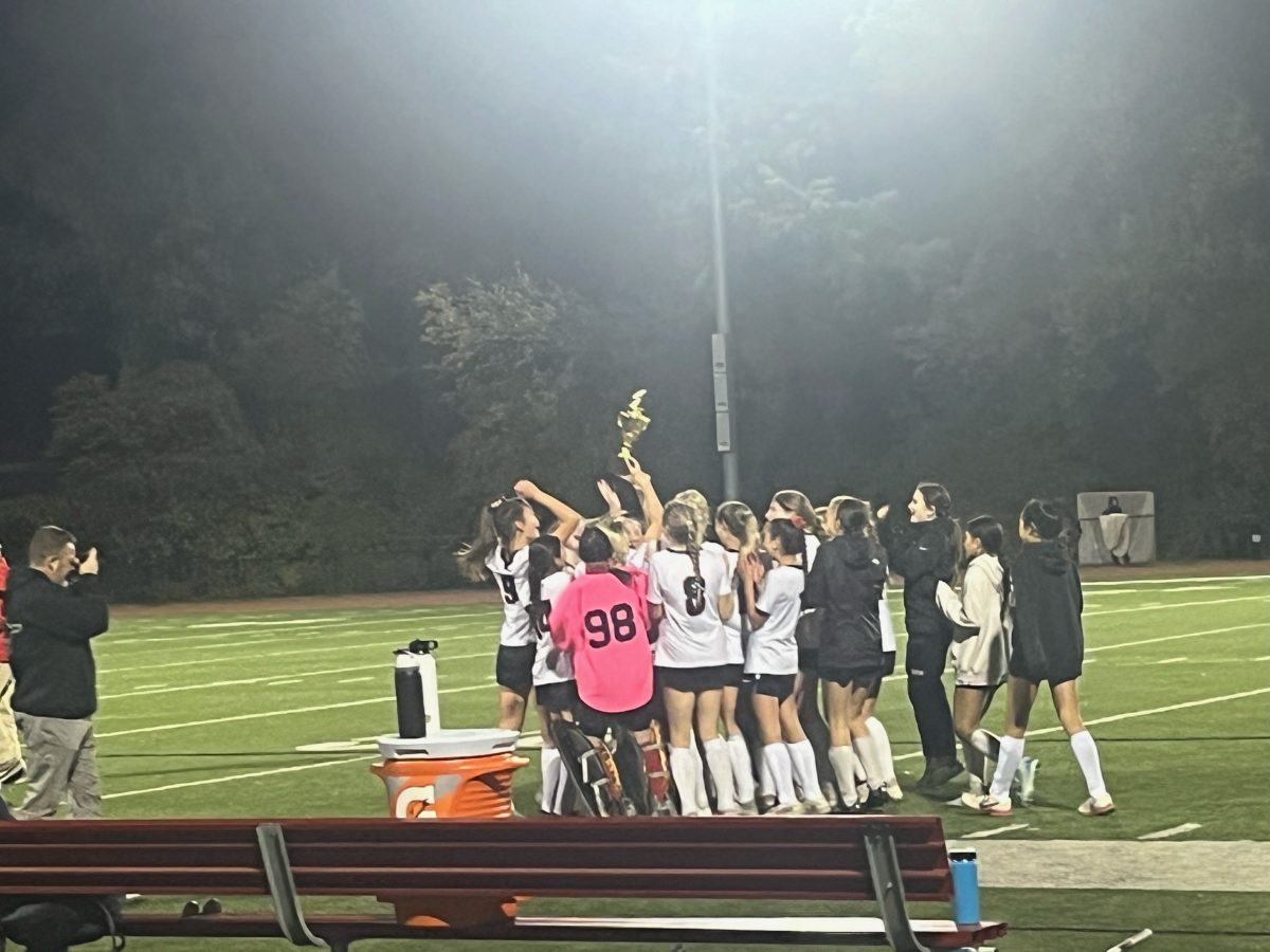 Meridian Field Hockey Wins District Title, Moves Ahead to Regionals ...